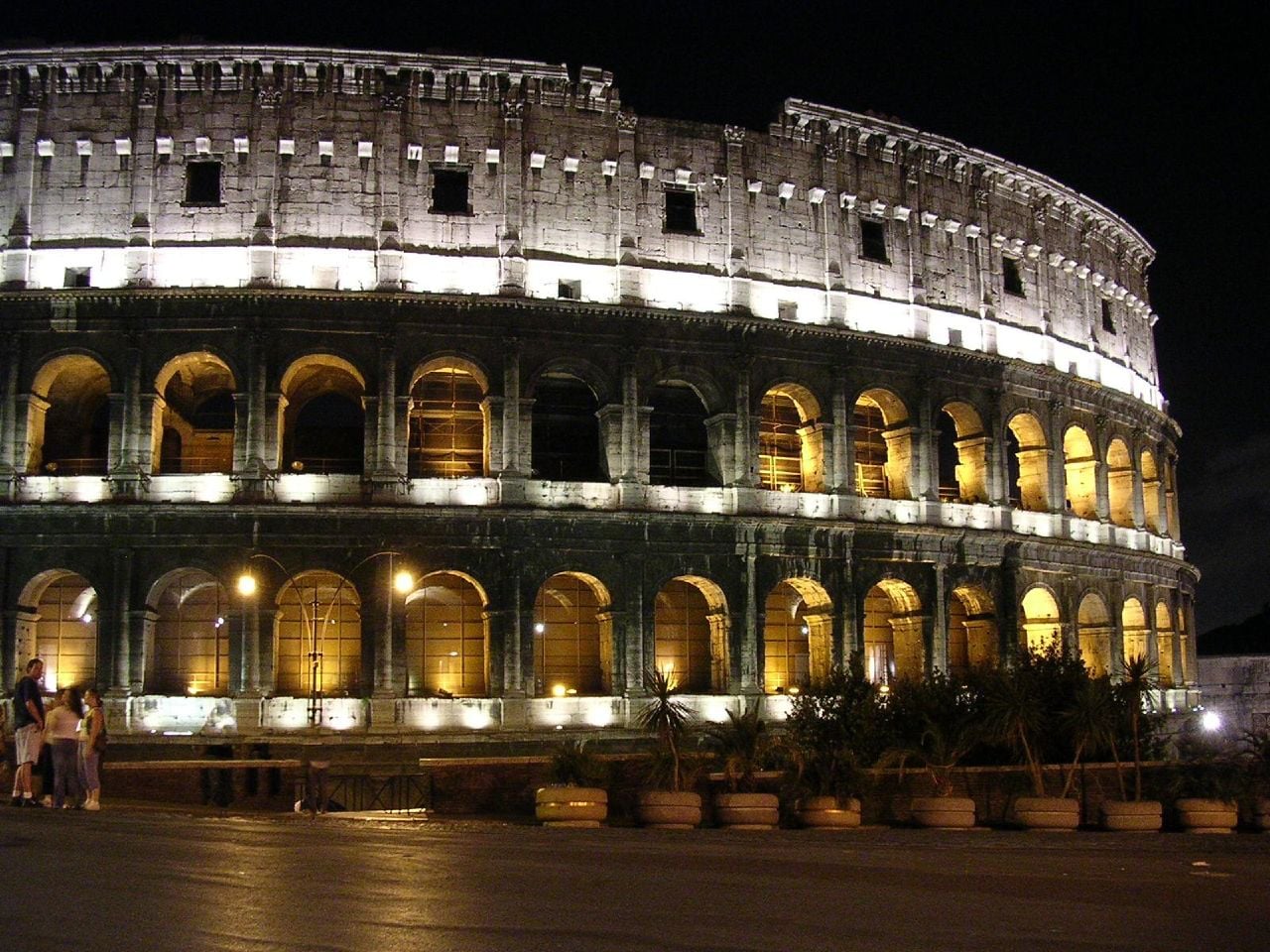 Roman Colosseum Essential Info - Italy Perfect Travel Blog