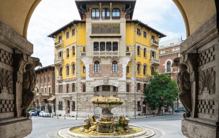Hidden Fantasy Rome Neighborhood - Coppedè Quarter - Italy Perfect ...