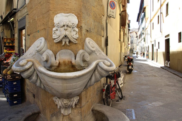 Our Guide to Florence’s Oltrarno Neighborhood - Italy Perfect Travel Blog